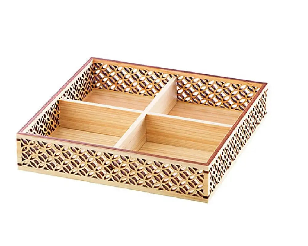 Yamako 27578 Youbi Hinoki Fine-Grained Cloisonne Quarter Cut Container